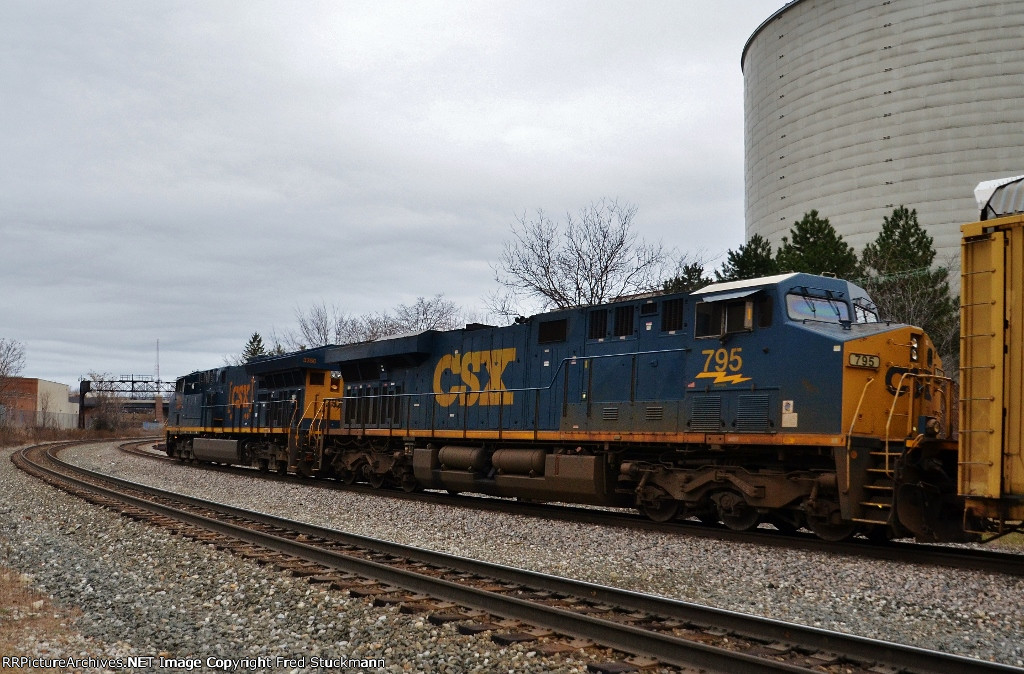 CSX 795